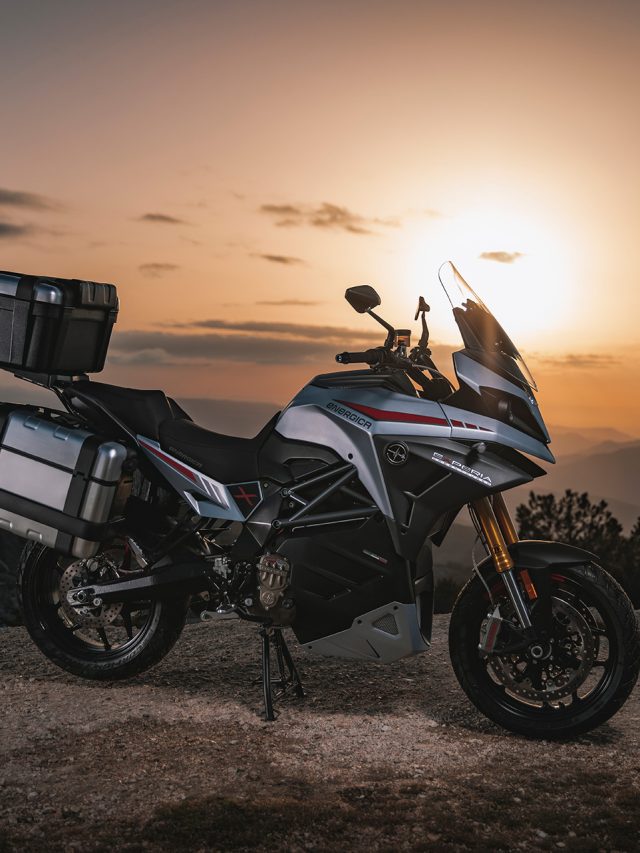 Uma moto elétrica com autonomia 420 km na cidade e 200 km na estrada ...
